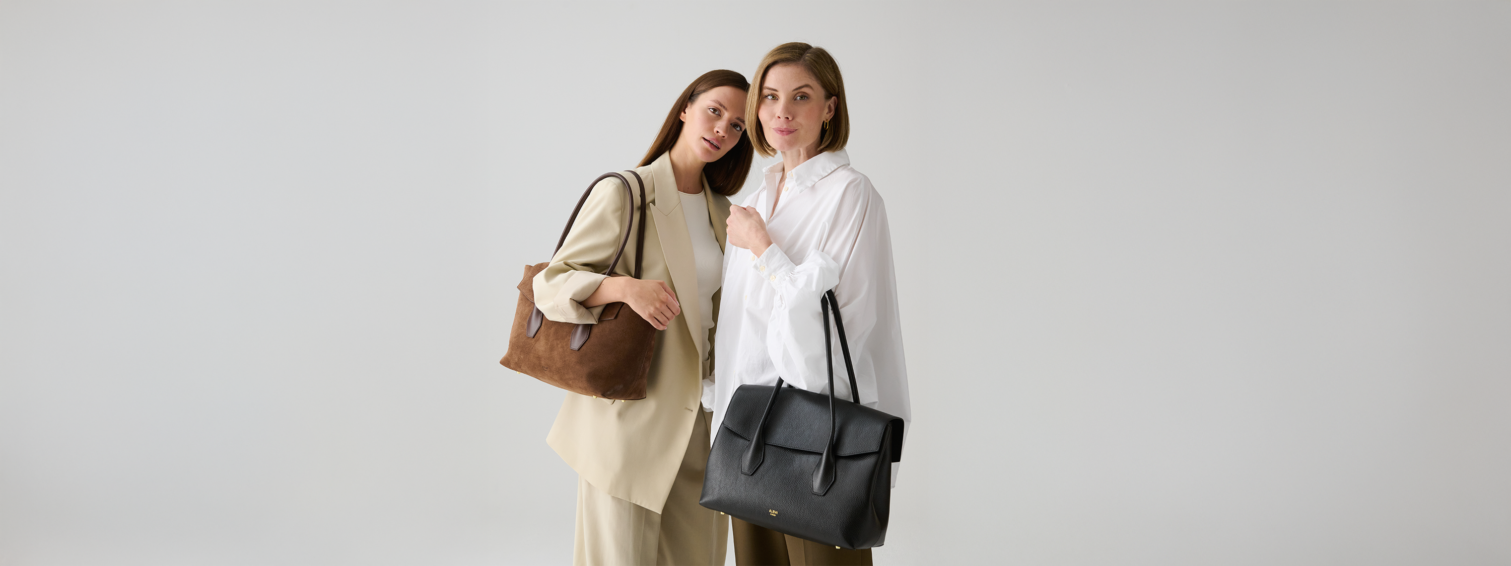IDA in Maroon Red - Versatile Leather Shopper for Women | ALEMI Zurich
